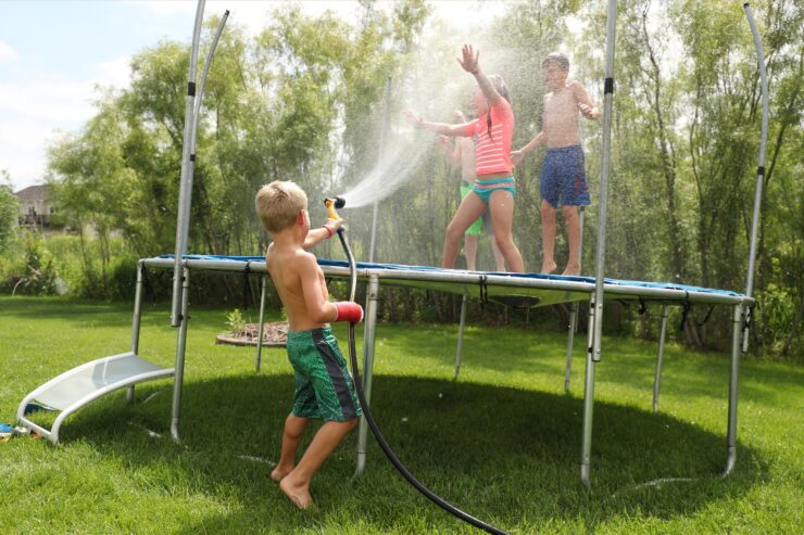 Top 8 Fun Things To Do On A Trampoline - ILFC